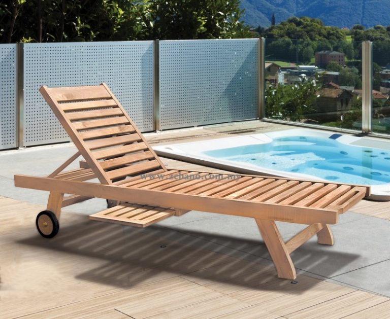 Wooden pool deck sun lounger, Teak wood sun loungers